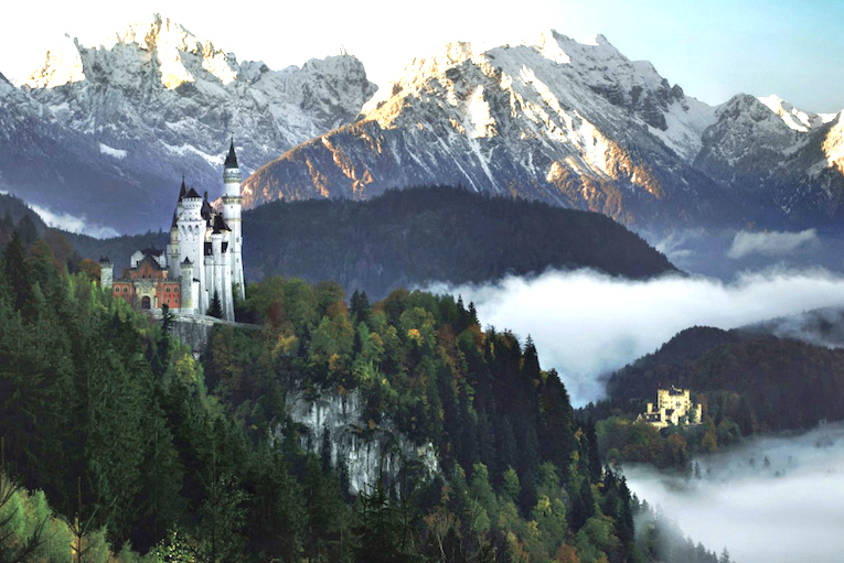 New Book Captures Fairy Tale-Like Scenes From the Brothers Grimm ...